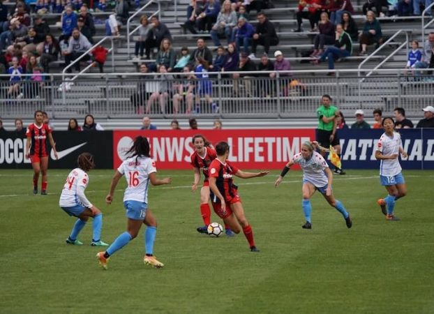 How to Dominate as a Wingback in Soccer (Tips and Secrets)